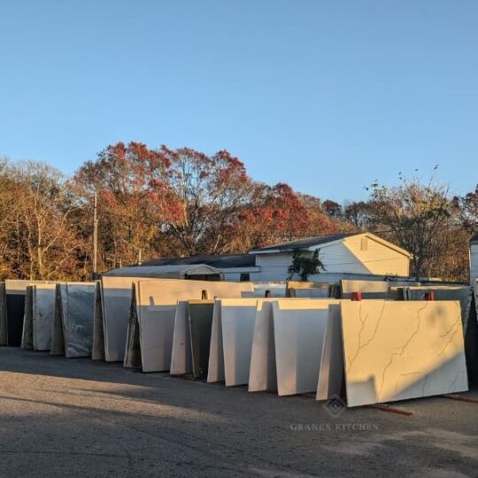 Slab Yard | Granite, Quartz & Marble - Granex Kitchen